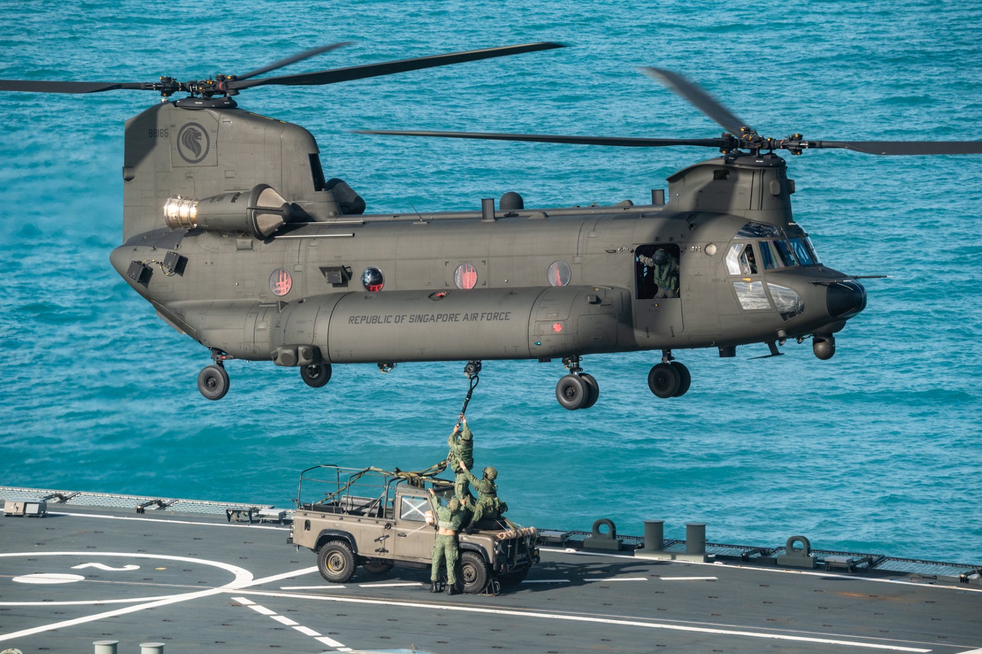 HELIKOPTER BAHARU & KEUPAYAAN PERTAHANAN UDARA MEMPERKUKUH KELEBIHAN RSAF